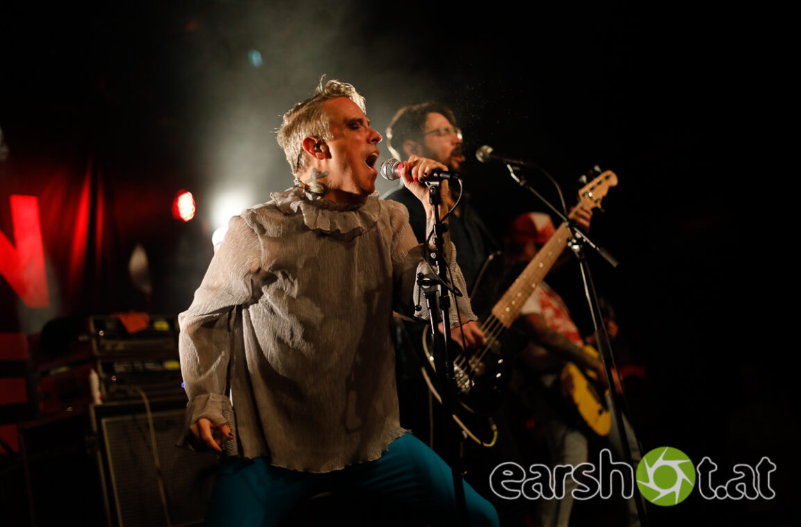 NATHAN GRAY & THE IRON ROSES, CLOWNS, JOE MCMAHON - earshot.at