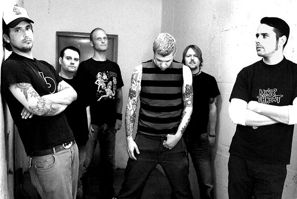 SMOKE BLOW - Neue Single inkl. Video der Kieler Kultband