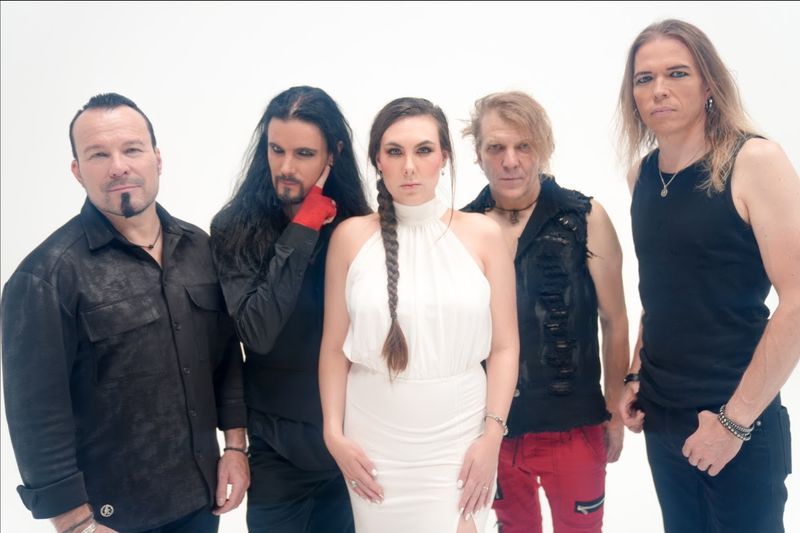 APOCALYPTICA feat. Elize Ryd - Neuer Song "What We're Up Against"